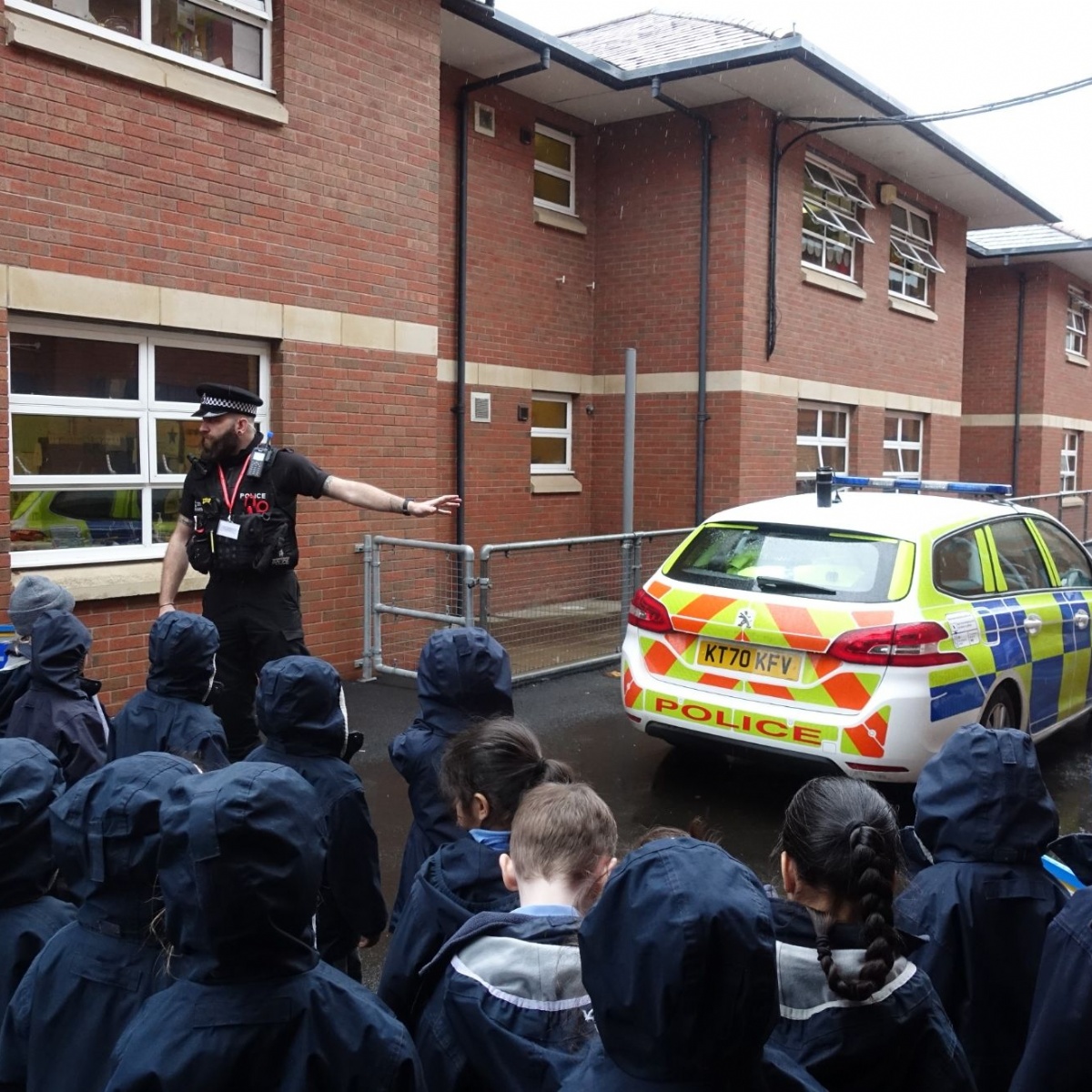 Warwick Preparatory School - Reception Police Visitor